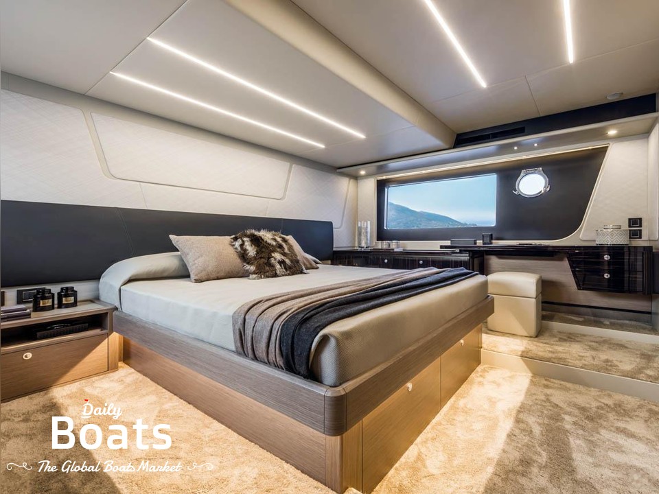 2021 Absolute 62 Fly for sale. View price, photos and Buy 2021 Absolute ...