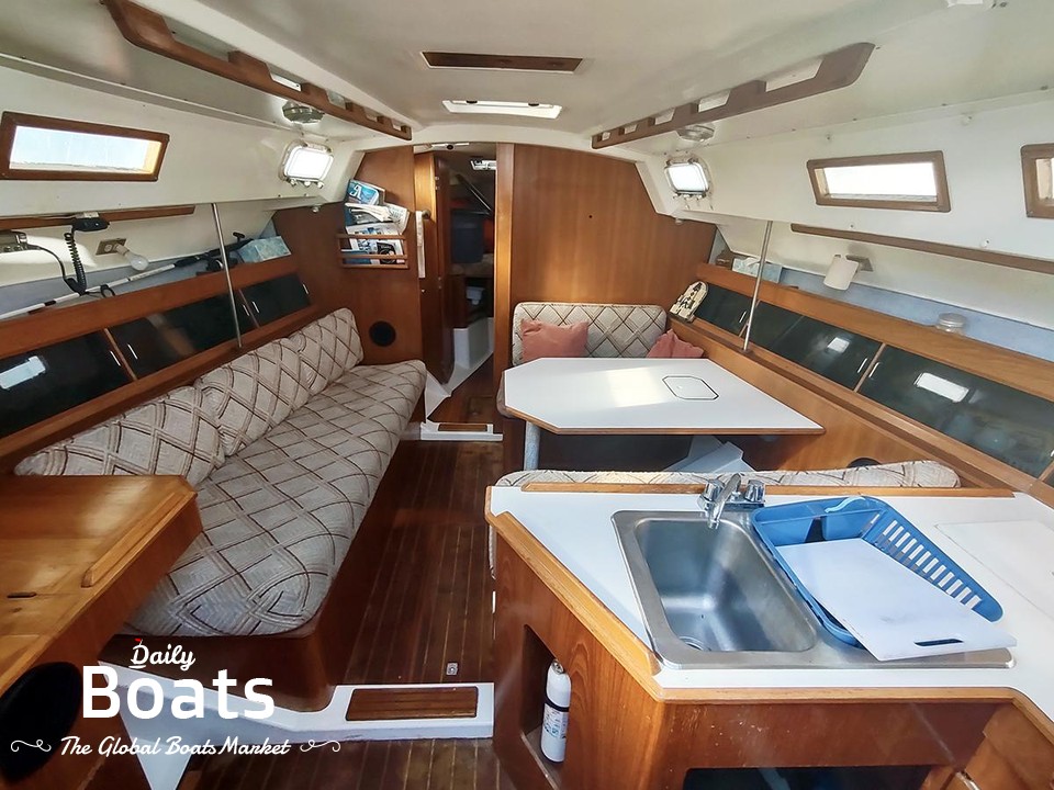 1986 Hunter 34 for sale. View price, photos and Buy 1986 Hunter 34 #307185