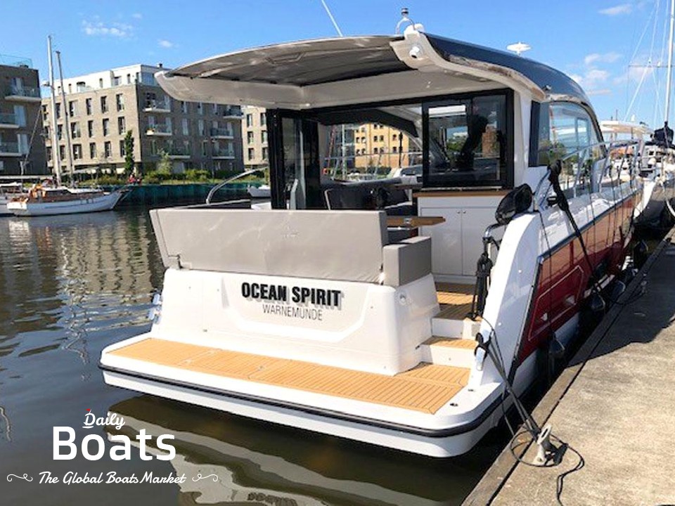 2020 Sealine C390 for sale. View price, photos and Buy 2020 Sealine ...