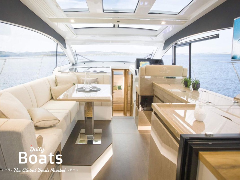 2020 Sealine C390 for sale. View price, photos and Buy 2020 Sealine ...