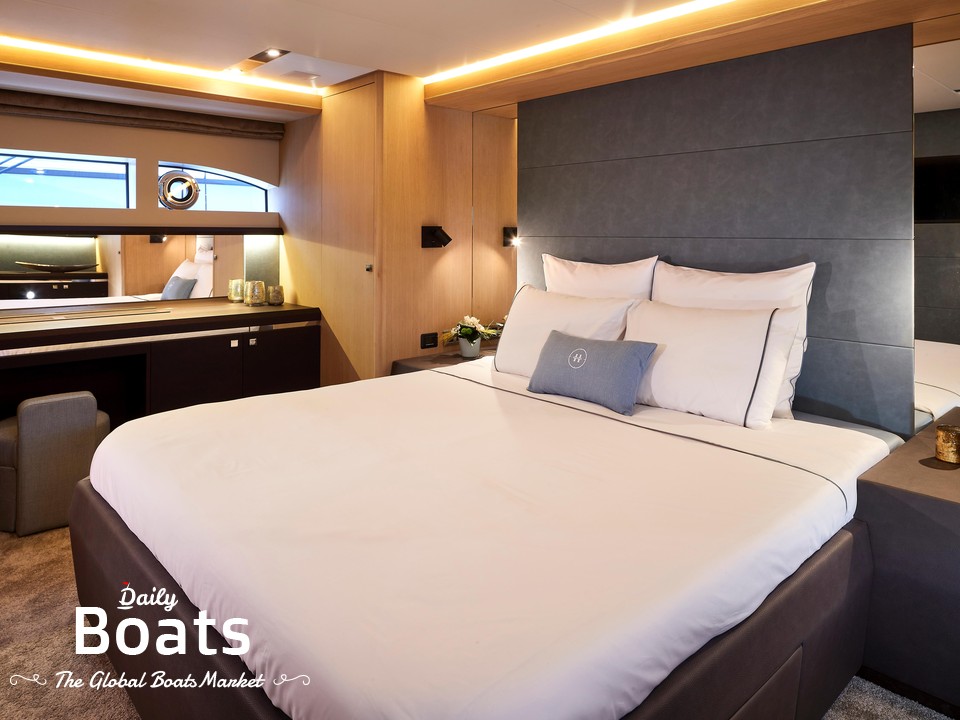 2021 Van den Hoven Voyager 61 Alu - New for sale. View price, photos ...