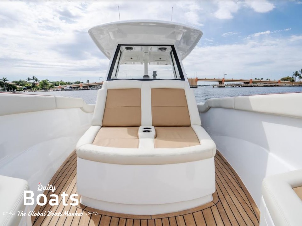 2020 San Juan 32 Sport Cc for sale. View price, photos and Buy 2020 San ...