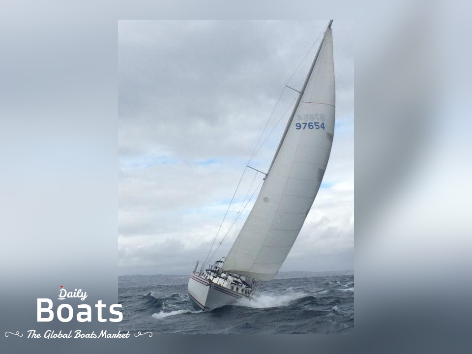 1984 Endeavour 38 for sale. View price, photos and Buy 1984 Endeavour ...