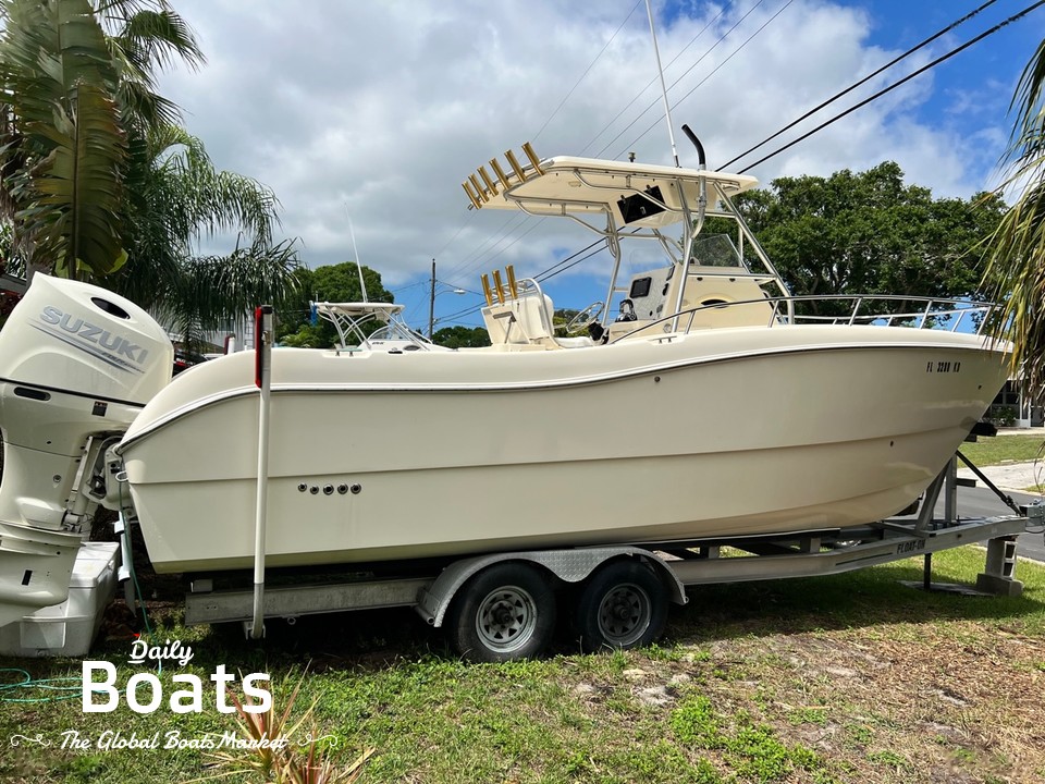 1999 World Cat 246 Sport Fish for sale. View price, photos and Buy 1999 ...