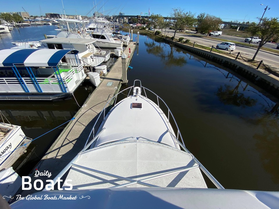 1995 Bertram 30 Moppie for sale. View price, photos and Buy 1995 ...