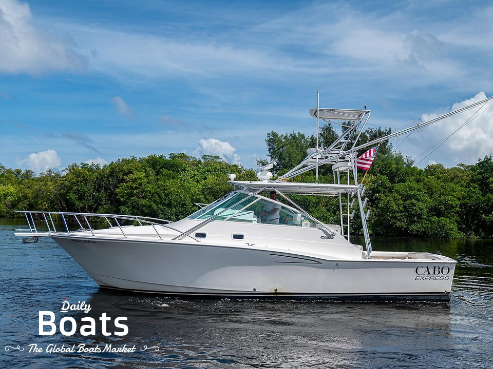 2001 Cabo 35 Express for sale. View price, photos and Buy 2001 Cabo 35 ...