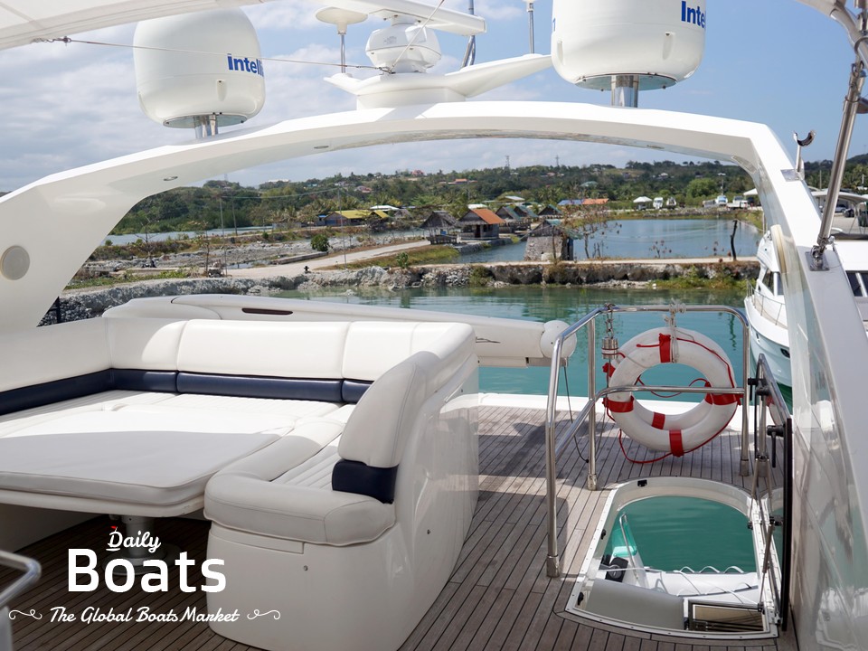 2007 Princess 67 Flybridge for sale. View price, photos and Buy 2007 ...