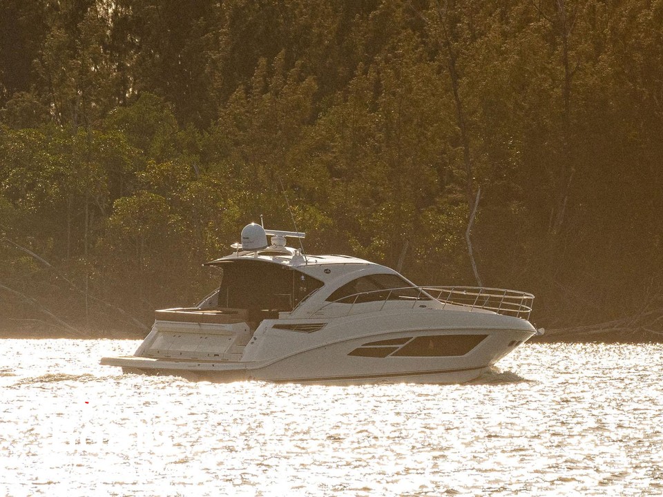 2015 Sea Ray 510 Sundancer for sale. View price, photos and Buy 2015 ...