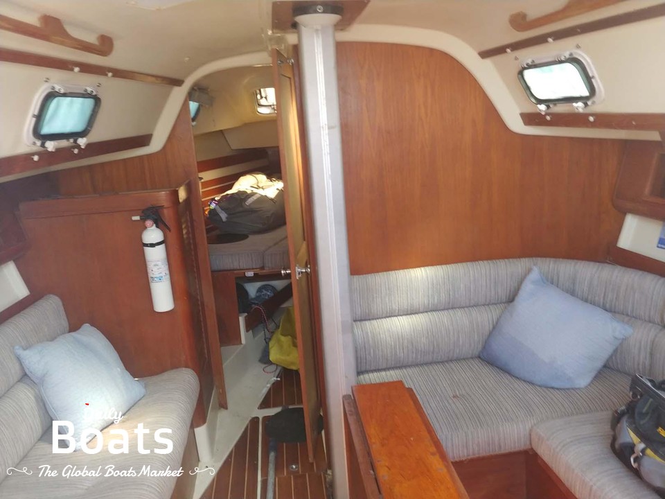 1987 Pearson 31-2 for sale. View price, photos and Buy 1987 Pearson 31 ...