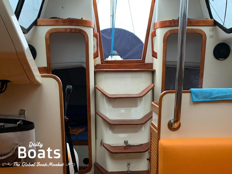 2001 Custom Hercules 38 Ds for sale. View price, photos and Buy 2001 ...