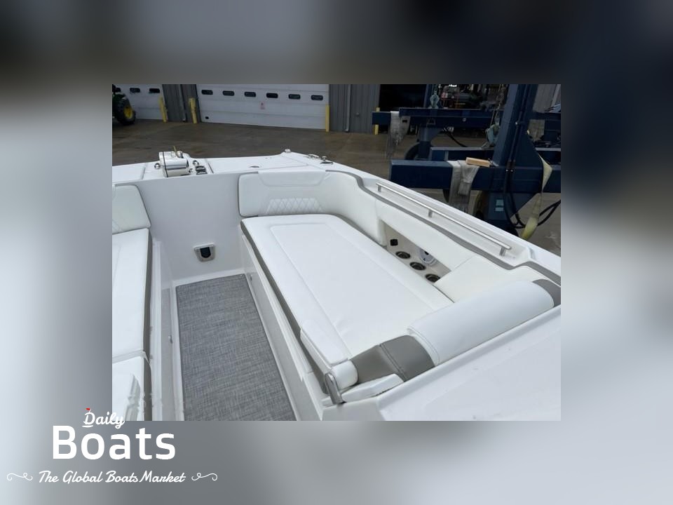 2022 World Cat 325 Dc for sale. View price, photos and Buy 2022 World ...