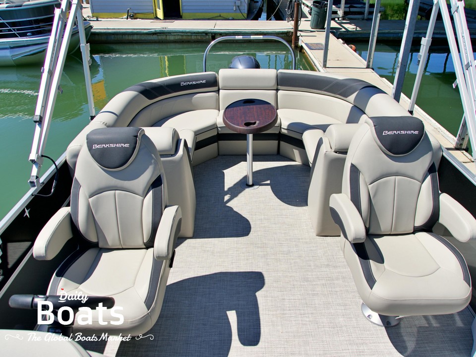 2022 Berkshire 22 Rfx Le 2.75 for sale. View price, photos and Buy 2022 ...
