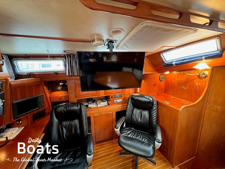 1985 Pearson 530 for sale. View price, photos and Buy 1985 Pearson 530 ...