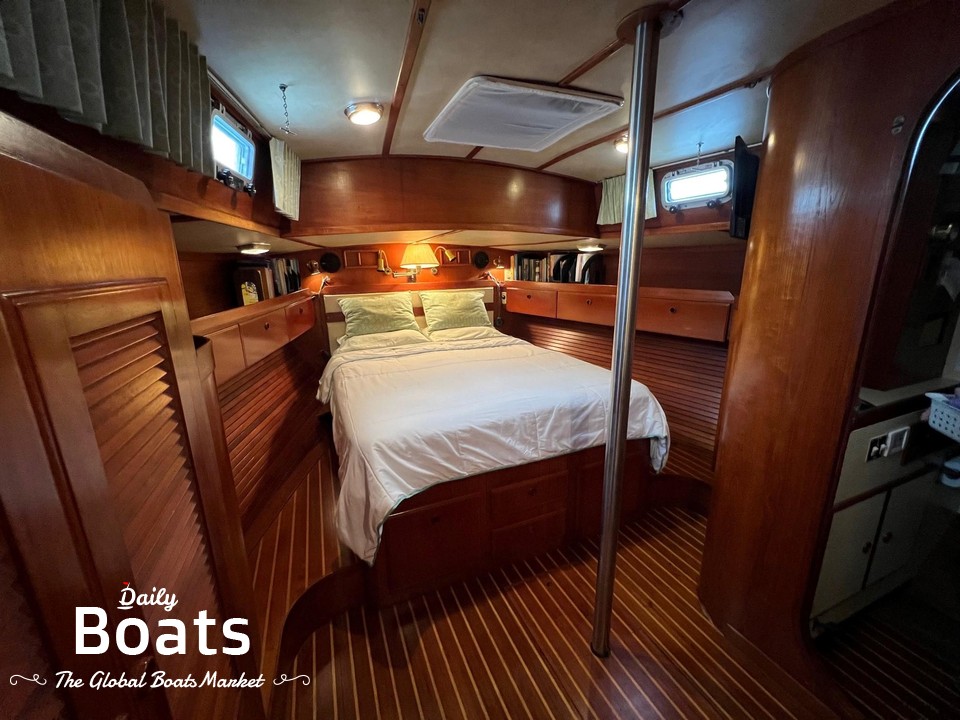 1985 Pearson 530 for sale. View price, photos and Buy 1985 Pearson 530 ...