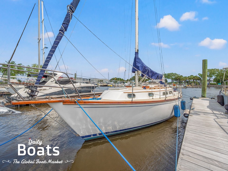 1990 Cape Dory 30 Mk Ii for sale. View price, photos and Buy 1990 Cape ...