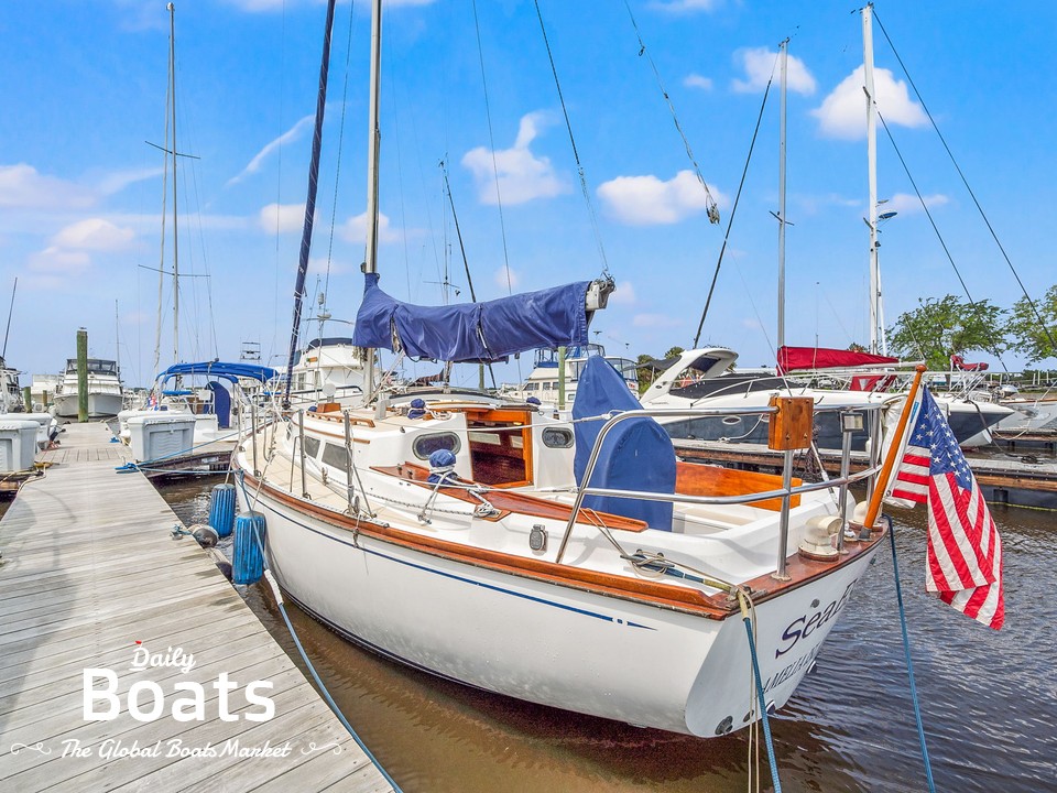 1990 Cape Dory 30 Mk Ii for sale. View price, photos and Buy 1990 Cape ...