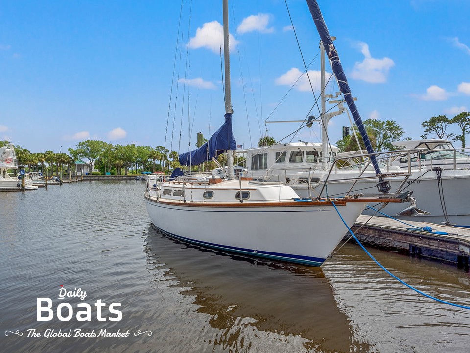 1990 Cape Dory 30 Mk Ii for sale. View price, photos and Buy 1990 Cape ...