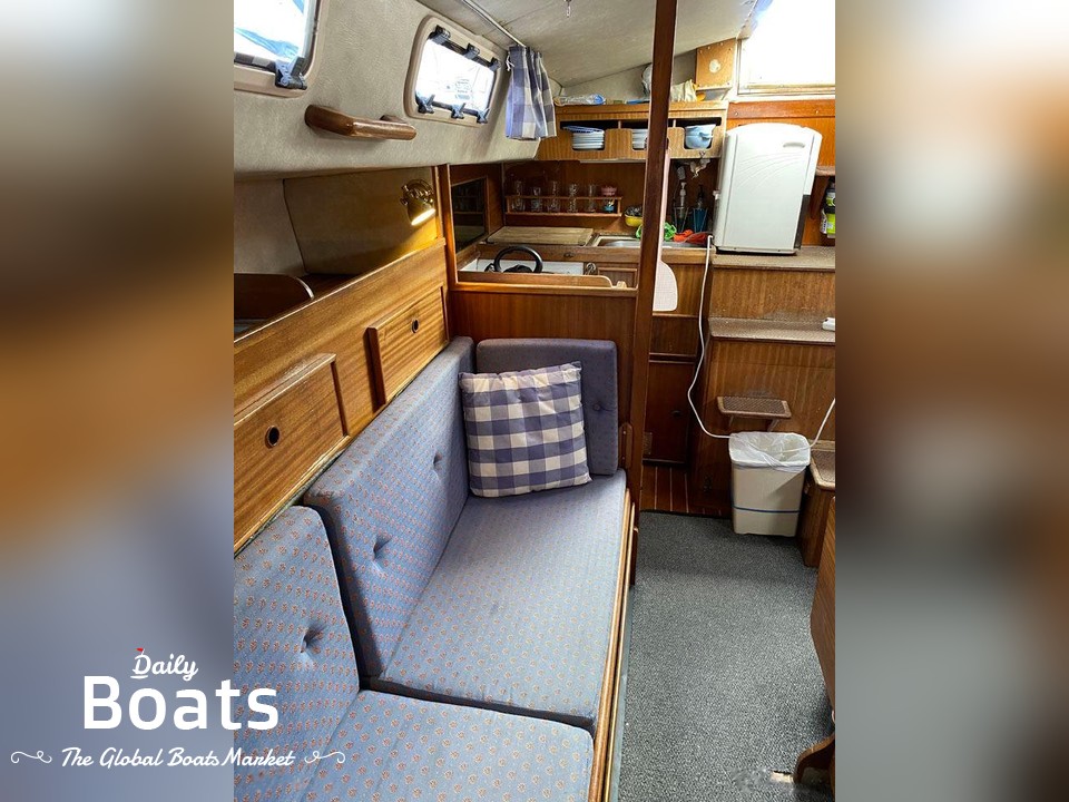 1980 Westerly Discus 33 for sale. View price, photos and Buy 1980 ...