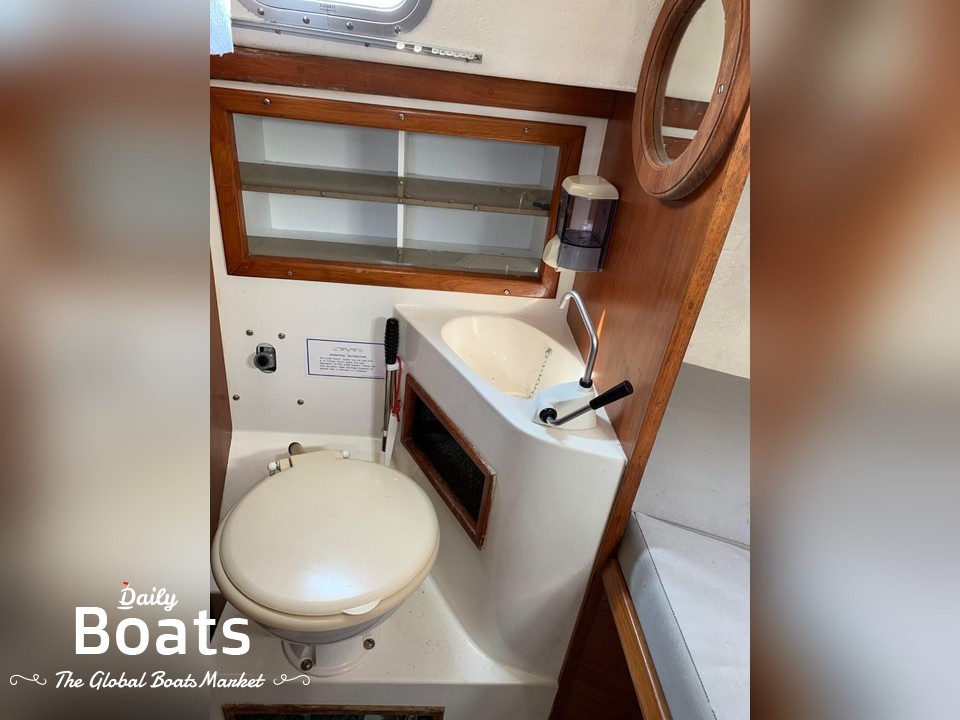 1985 Contessa 32 for sale. View price, photos and Buy 1985 Contessa 32 ...