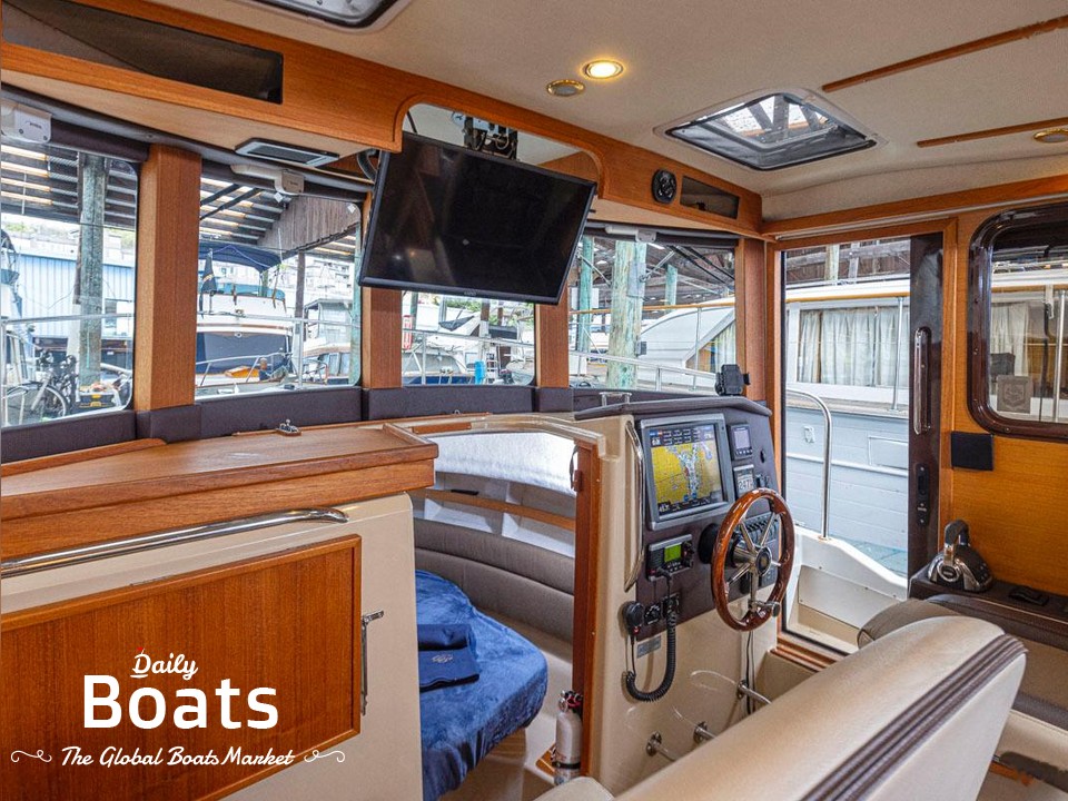 2014 Ranger Tugs R-31S for sale. View price, photos and Buy 2014 Ranger ...