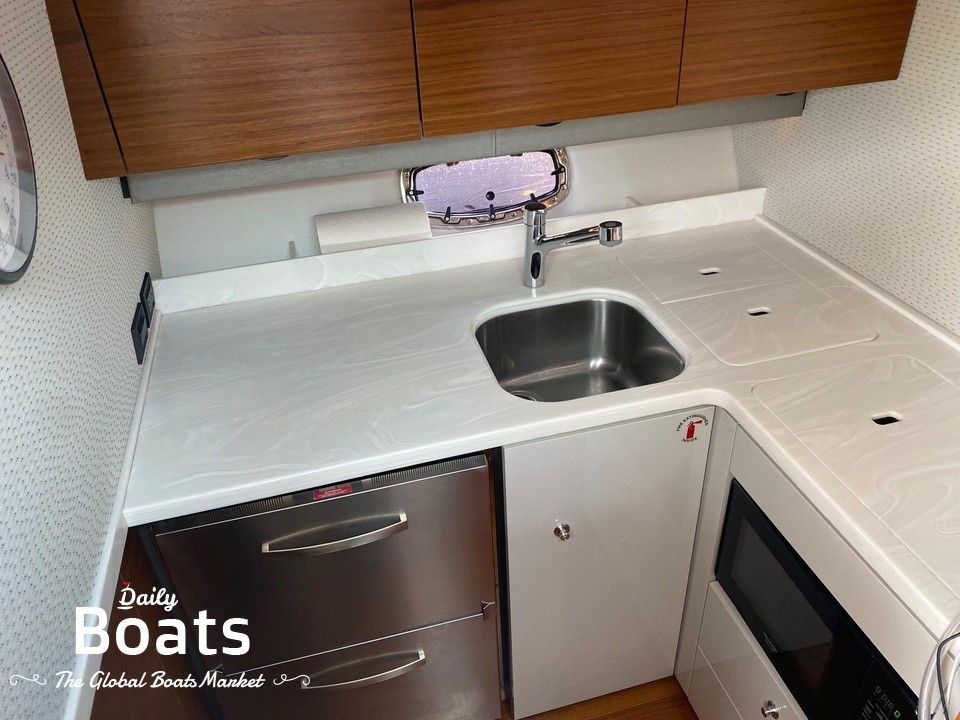 2019 Tiara Yachts 3900 Coronet for sale. View price, photos and Buy ...