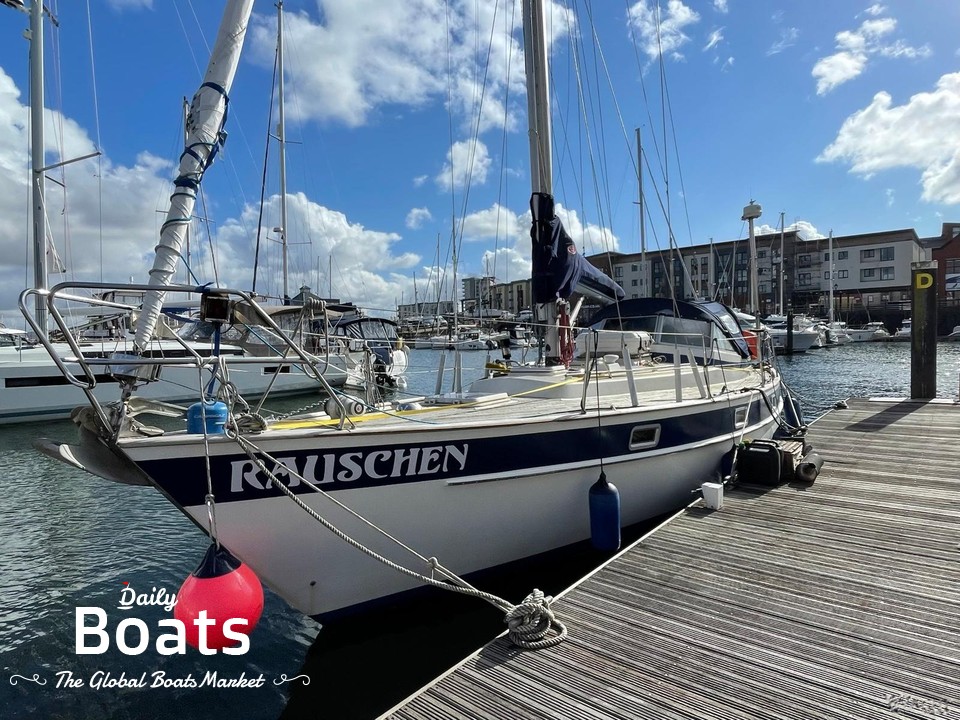 1982 Hallberg-Rassy 352 for sale. View price, photos and Buy 1982 ...