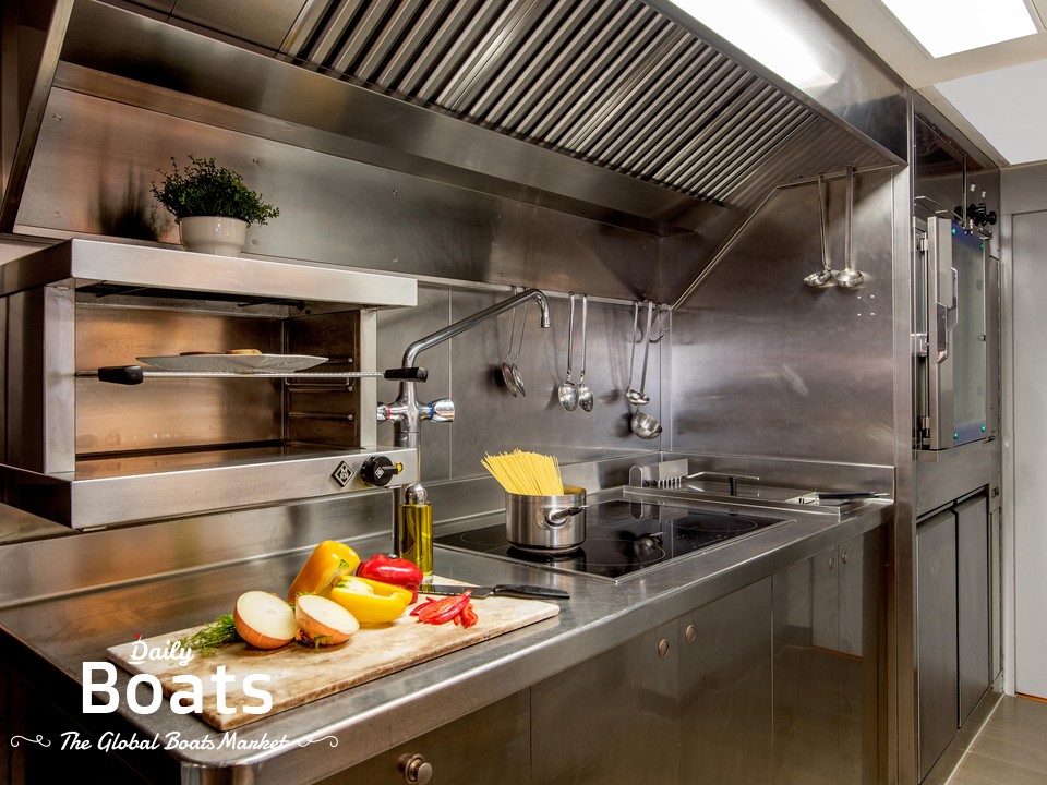 2003 Superyacht Leight Notika 36M for sale. View price, photos and Buy ...