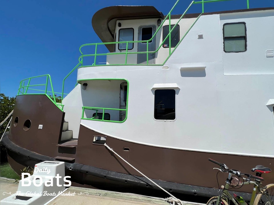 2005 Florida Bay Coaster 50 for sale. View price, photos and Buy 2005 ...