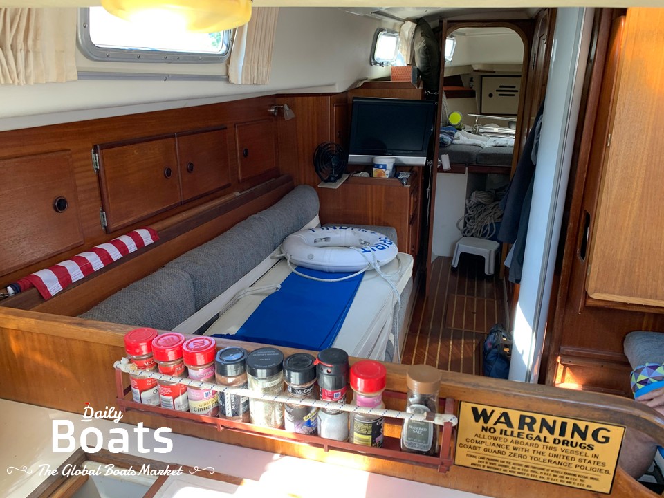 1982 Pearson 367 for sale. View price, photos and Buy 1982 Pearson 367 ...