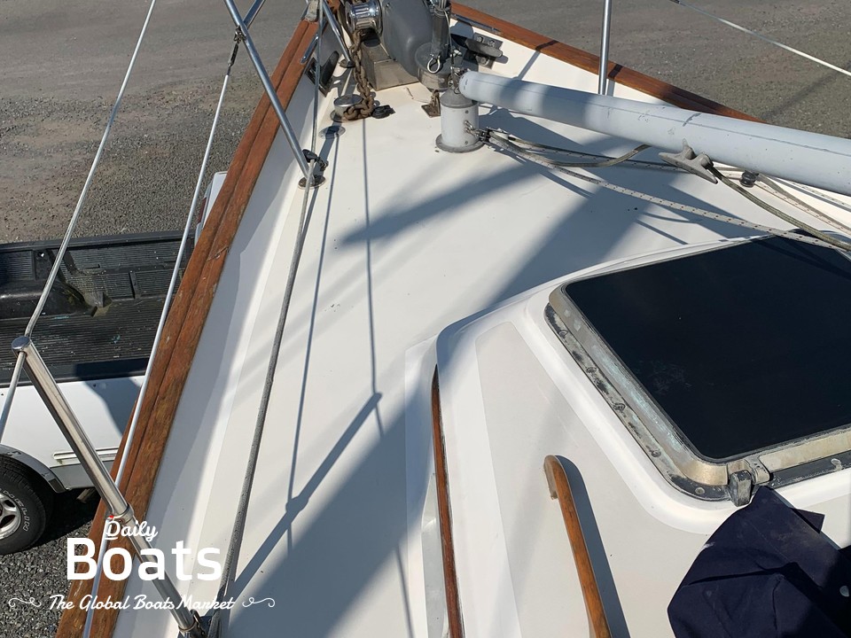 1982 Pearson 367 for sale. View price, photos and Buy 1982 Pearson 367 ...