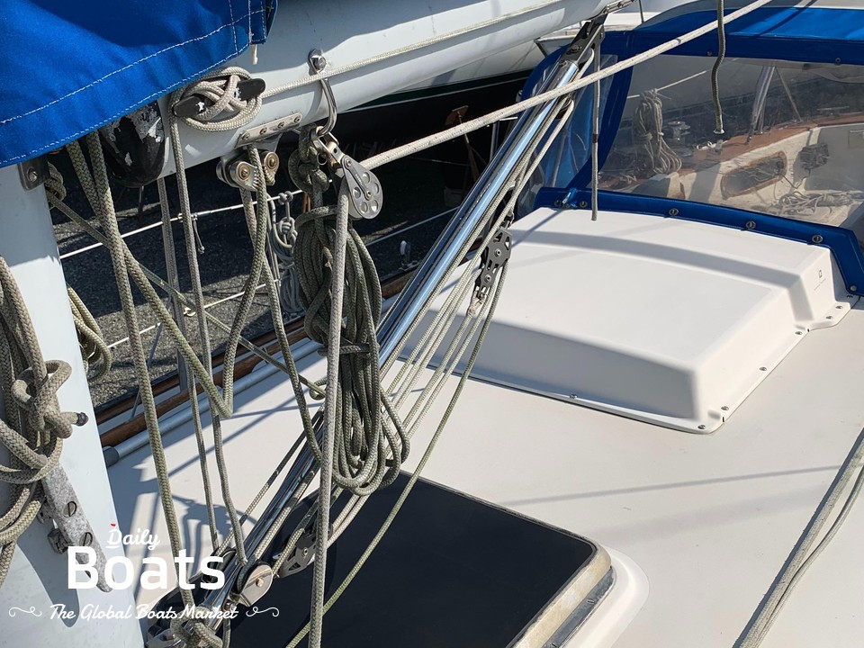 1982 Pearson 367 for sale. View price, photos and Buy 1982 Pearson 367 ...