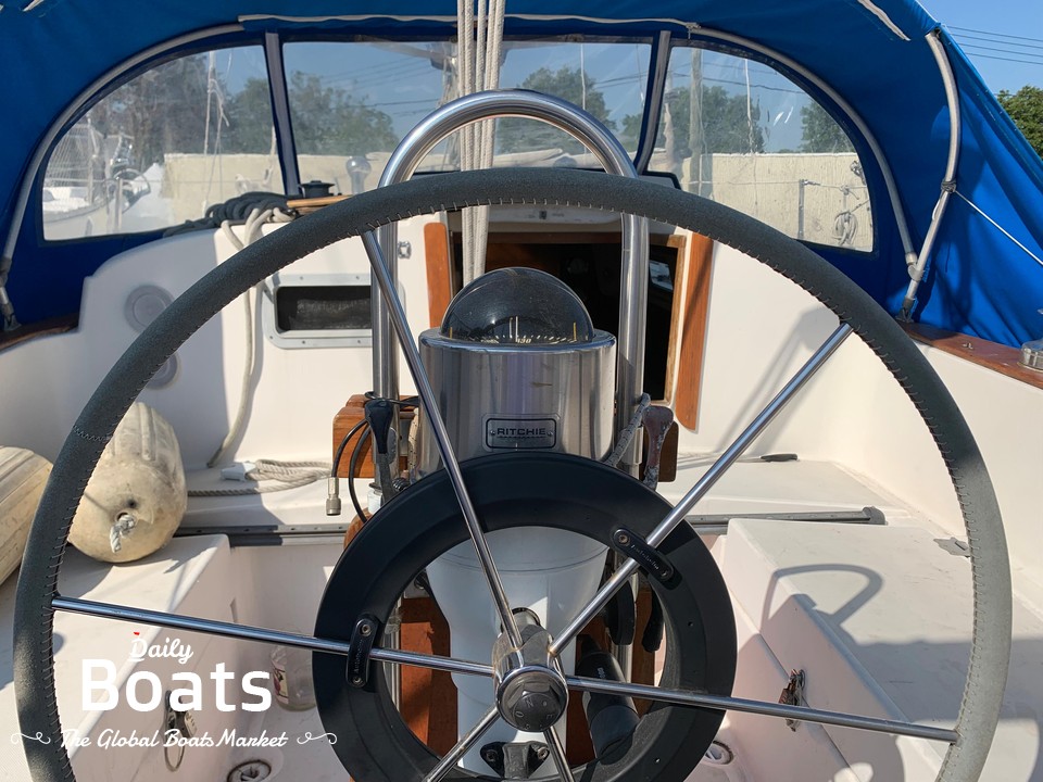 1982 Pearson 367 for sale. View price, photos and Buy 1982 Pearson 367 ...