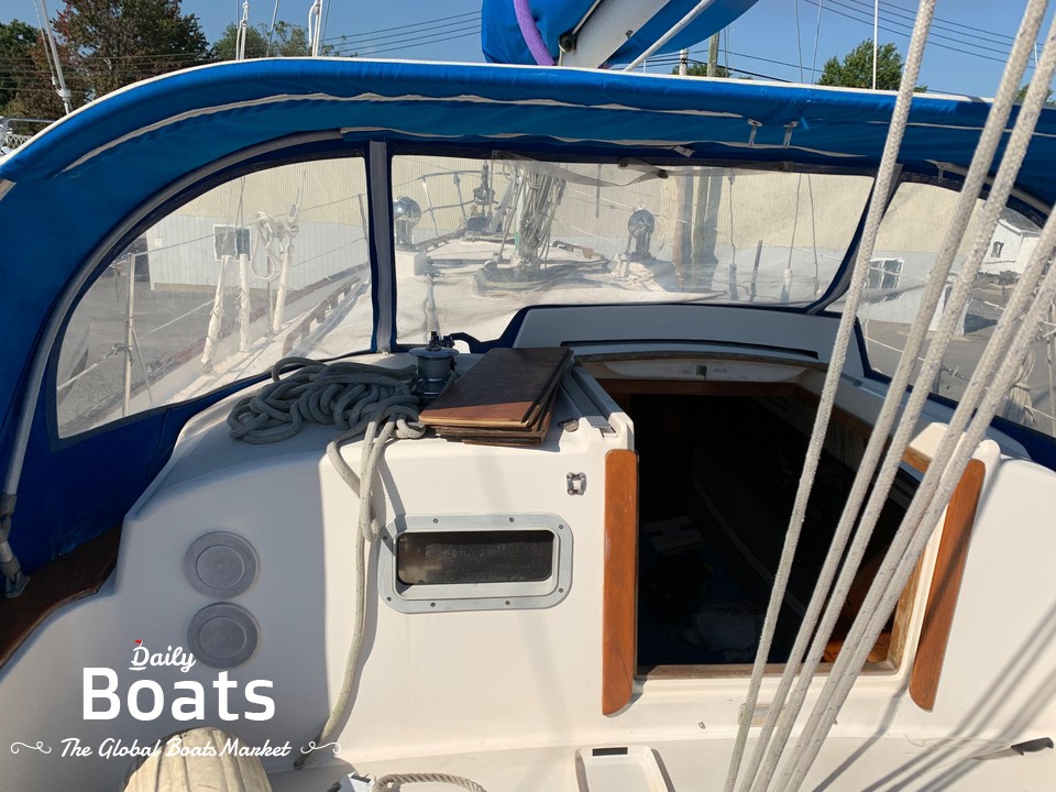 1982 Pearson 367 for sale. View price, photos and Buy 1982 Pearson 367 ...