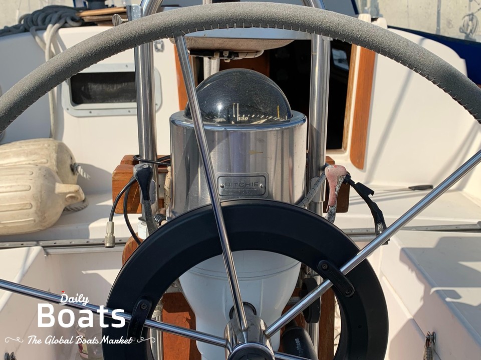 1982 Pearson 367 for sale. View price, photos and Buy 1982 Pearson 367 ...