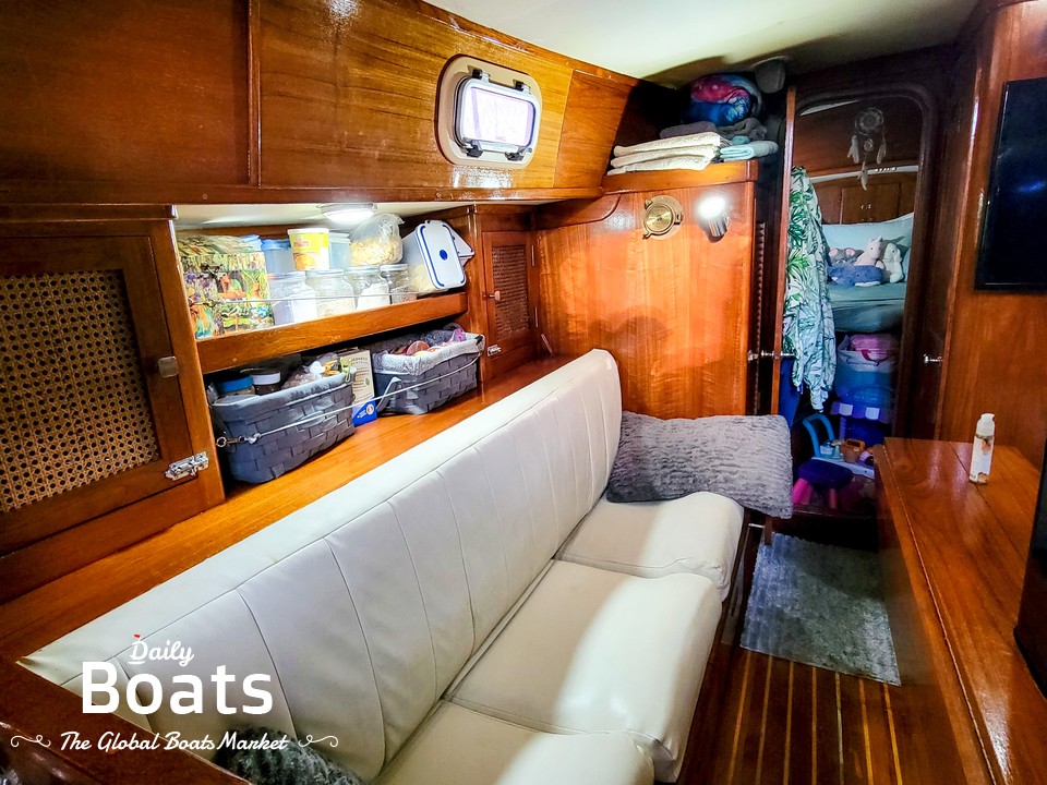 1977 Gulfstar 43 for sale. View price, photos and Buy 1977 Gulfstar 43 ...