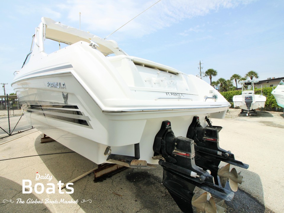 2004 Formula 330 Sun Sport for sale. View price, photos and Buy 2004 ...