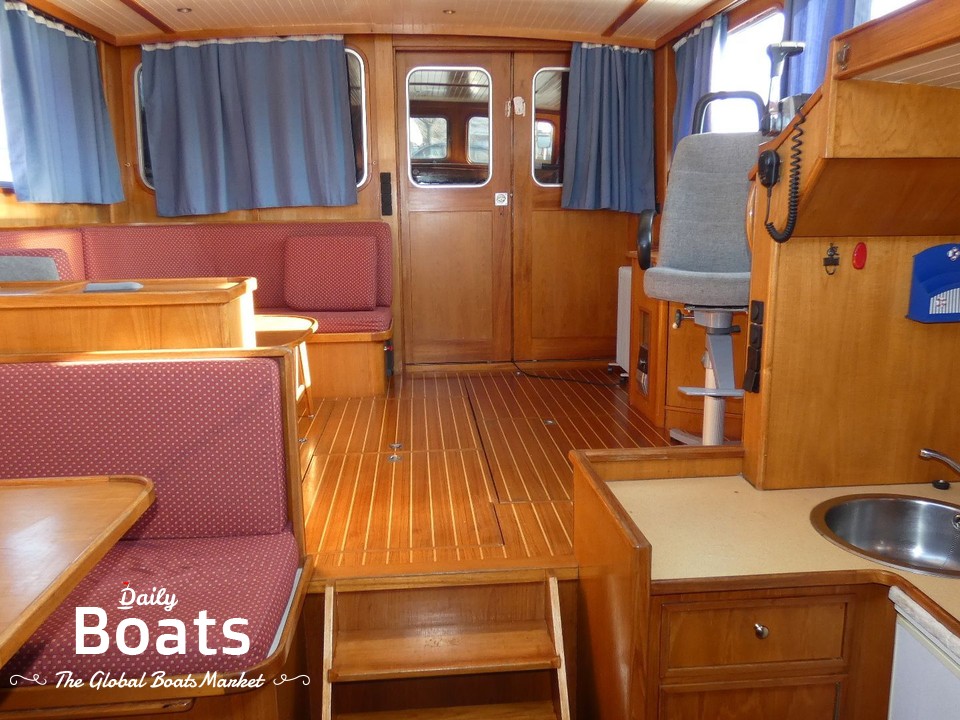 1995 Dutch Steel Motor Cruiser 42Ft for sale. View price, photos and ...