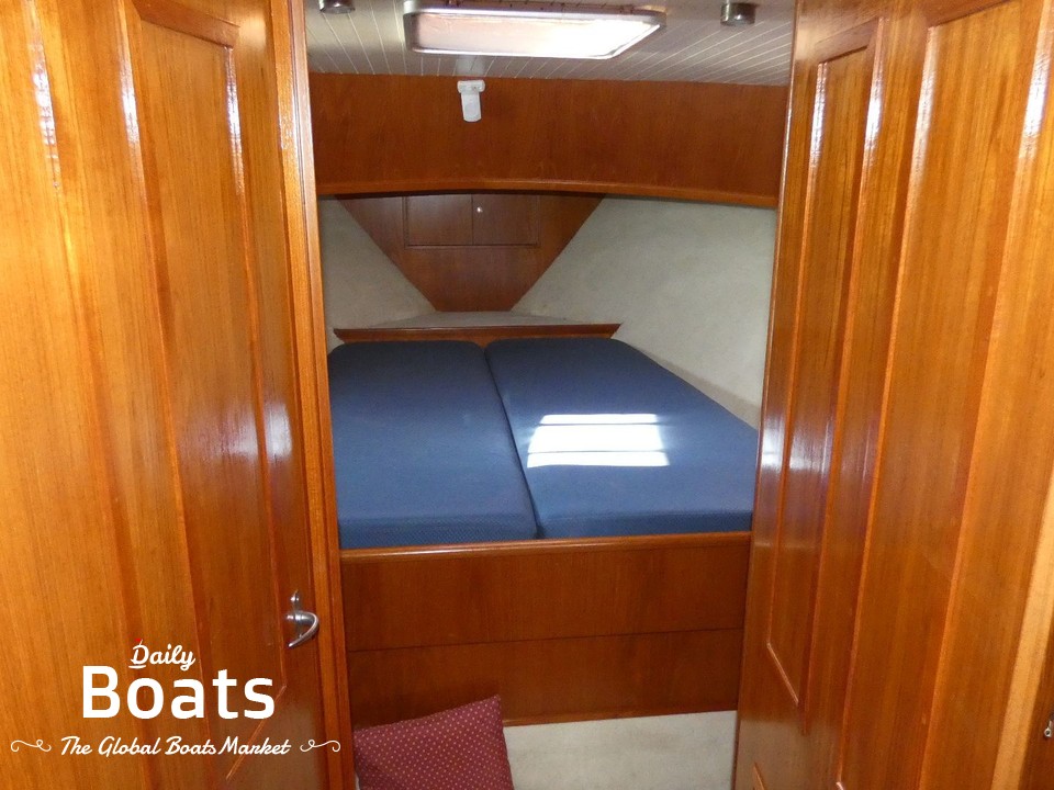 1995 Dutch Steel Motor Cruiser 42Ft for sale. View price, photos and ...