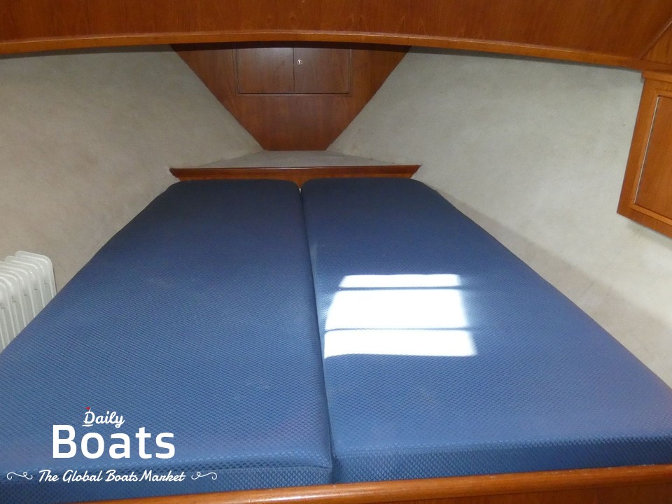 1995 Dutch Steel Motor Cruiser 42Ft for sale. View price, photos and ...