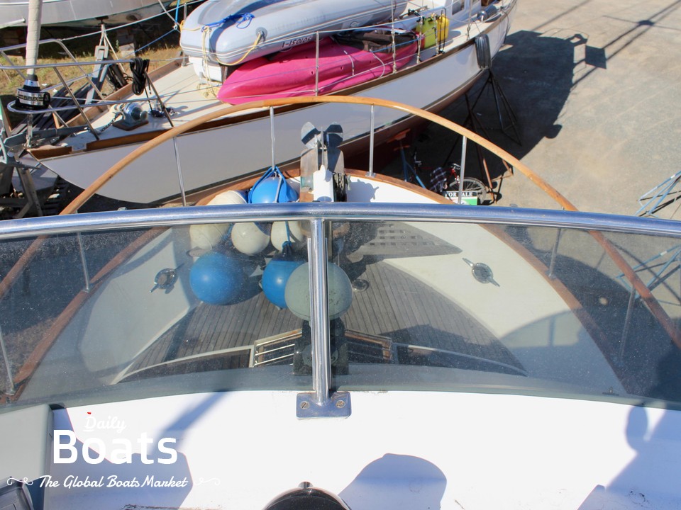 1984 Ocean Alexander 38 for sale. View price, photos and Buy 1984 Ocean ...