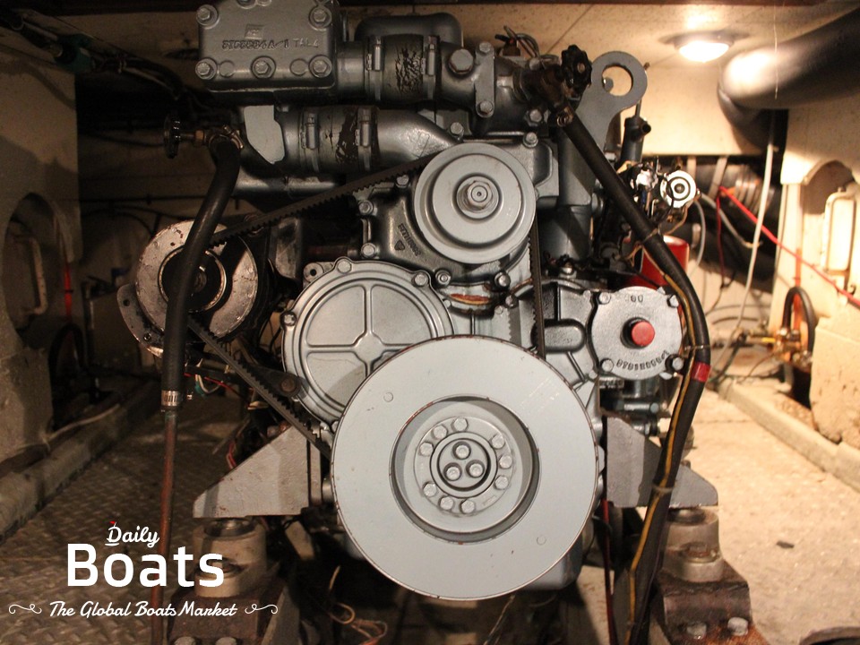 1984 Ocean Alexander 38 for sale. View price, photos and Buy 1984 Ocean ...