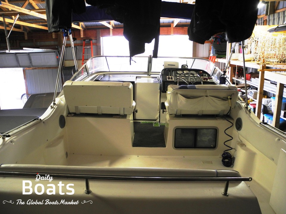 1993 Thompson Santa Cruz 2700 for sale. View price, photos and Buy 1993 ...