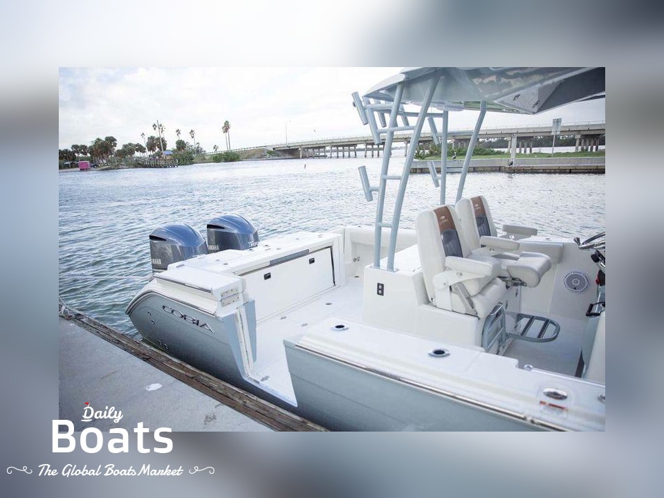 2022 Cobia 320 Cc for sale. View price, photos and Buy 2022 Cobia 320 ...