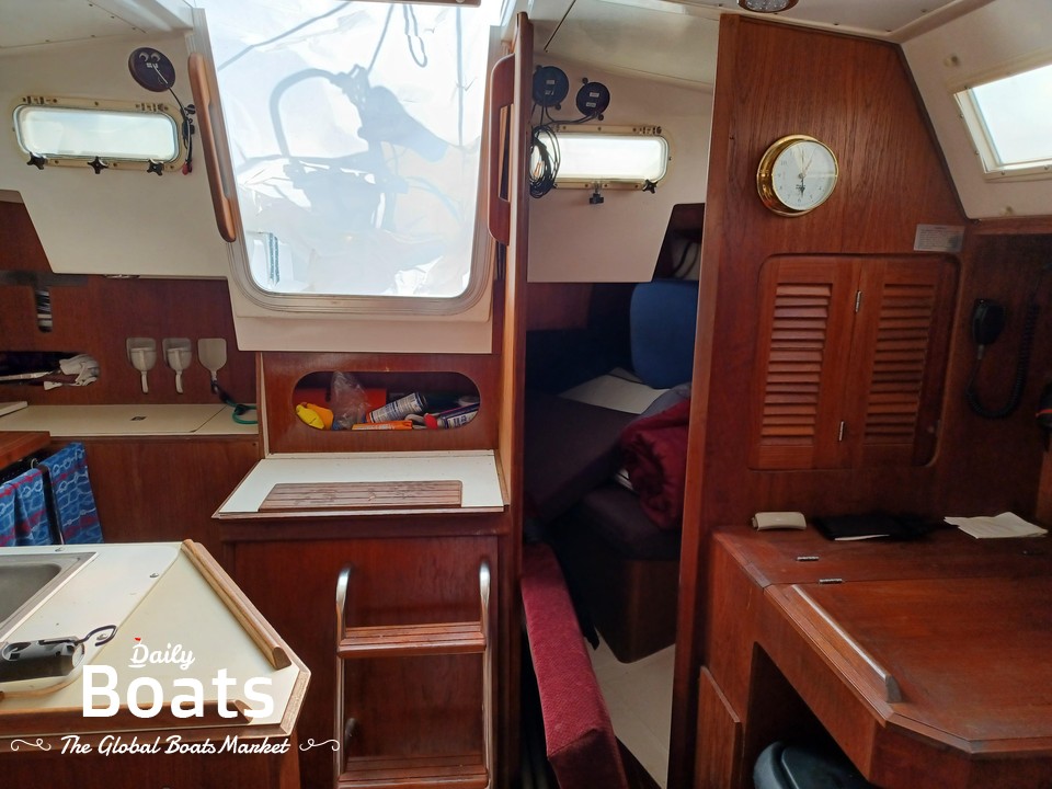 1984 Hunter 34 for sale. View price, photos and Buy 1984 Hunter 34 #308655