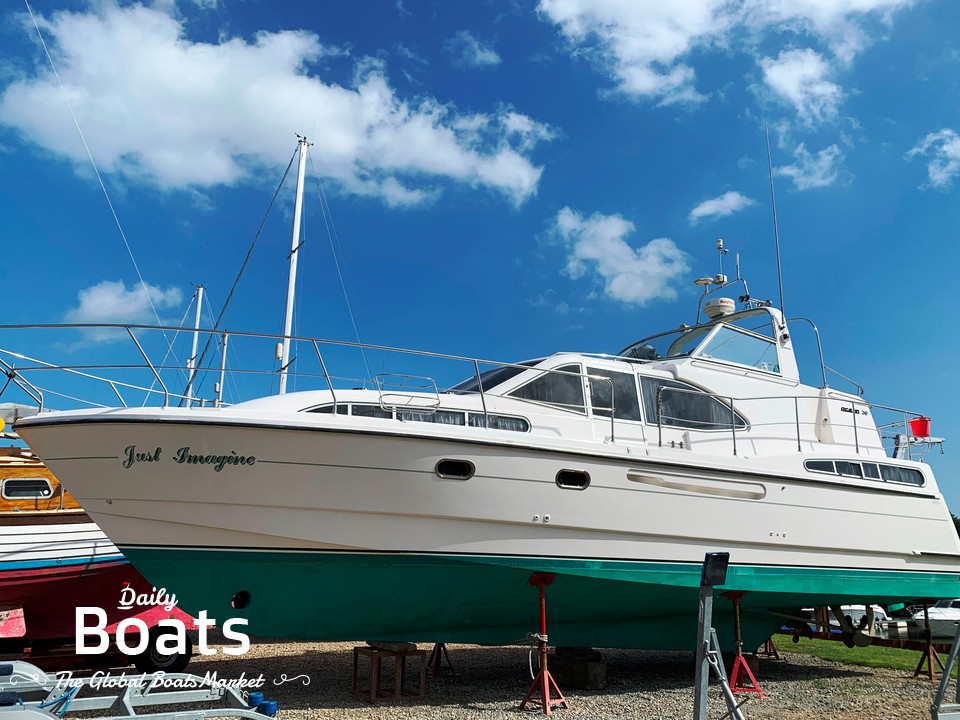 1997 Broom Ocean 38 for sale. View price, photos and Buy 1997 Broom ...