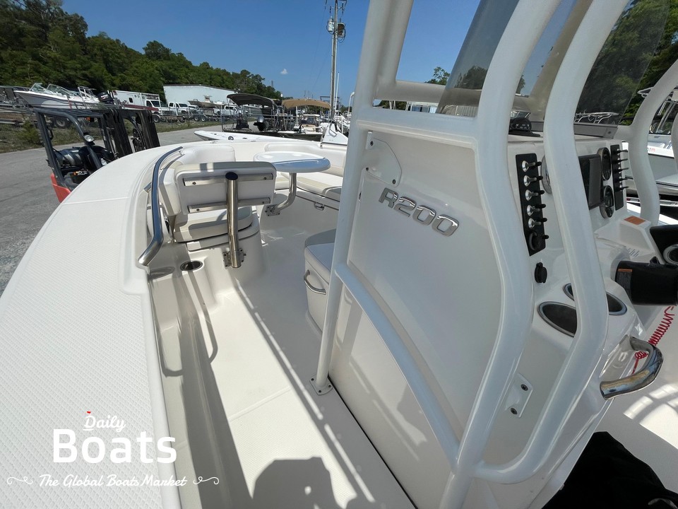 2016 Robalo R200 Center Console for sale. View price, photos and Buy ...