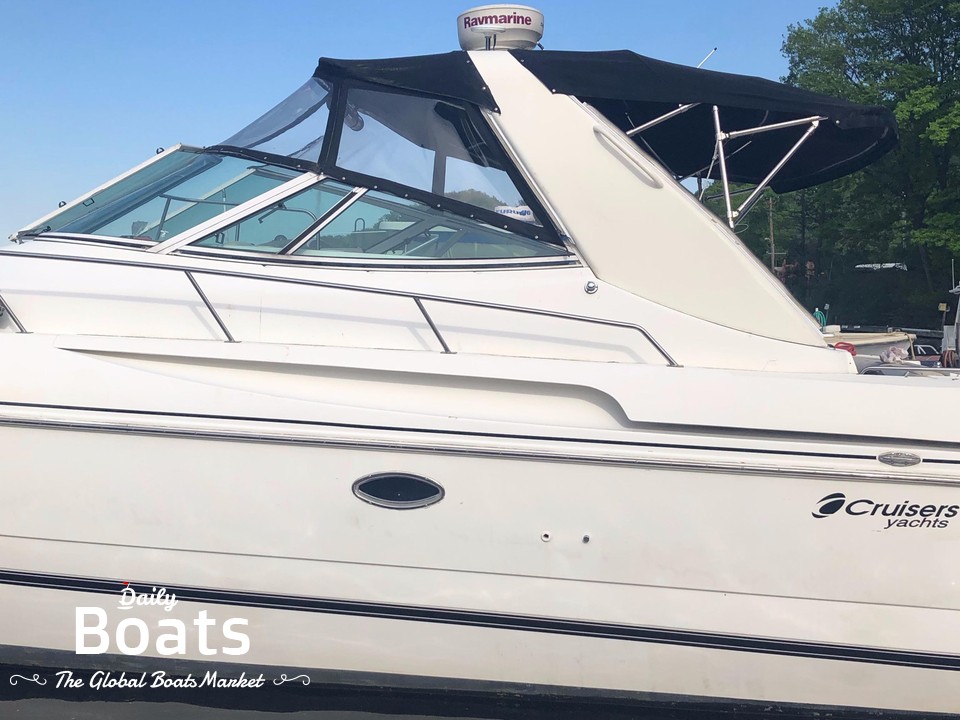 2000 Cruisers Yachts 3870 Express for sale. View price, photos and Buy ...