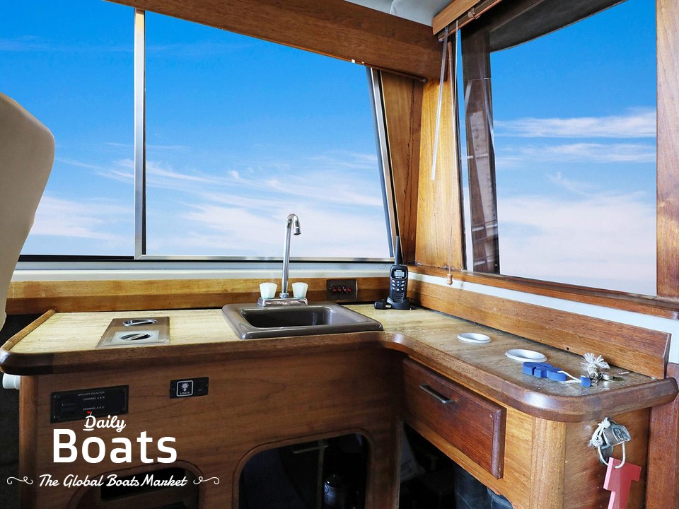 1985 Bayliner 3888 Motoryacht for sale. View price, photos and Buy 1985 ...