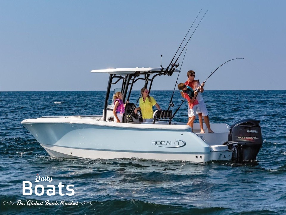 2022 Robalo R230 Center Console for sale. View price, photos and Buy ...