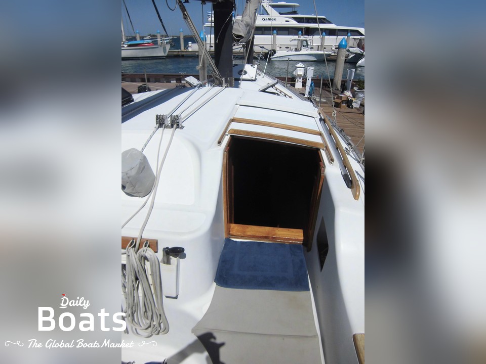 1983 Freedom 39 for sale. View price, photos and Buy 1983 Freedom 39 ...
